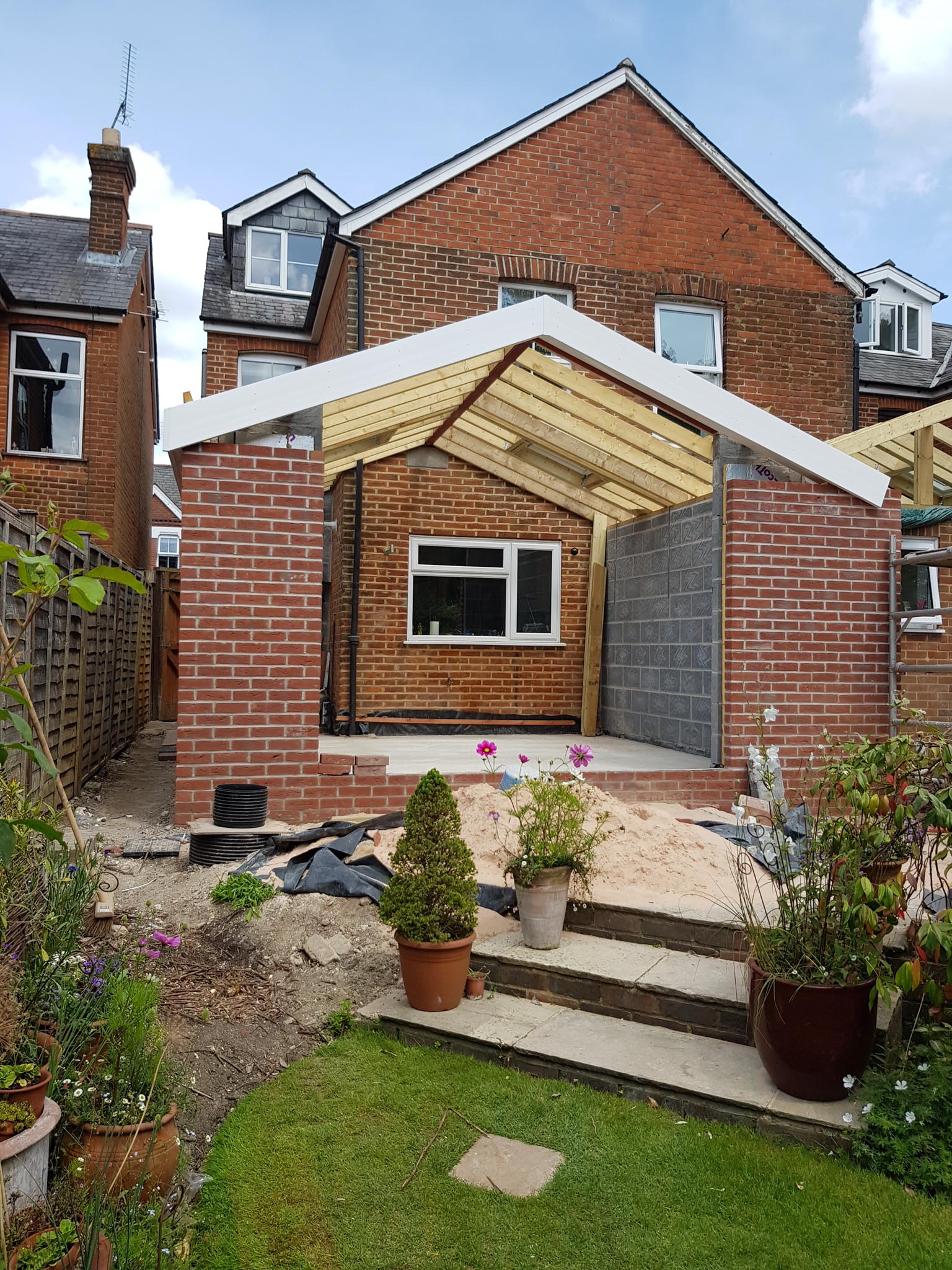 Builders In Hampshire That You Can Trust - BM Carpentry and Building